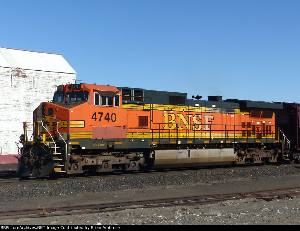 BNSF 4740